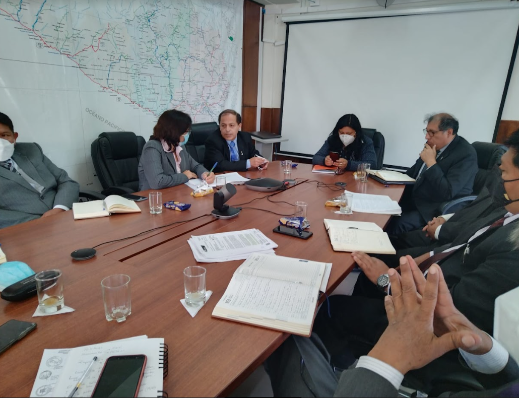 Adelantan designación de cinco directores de UGEL - Diario EP - Perú