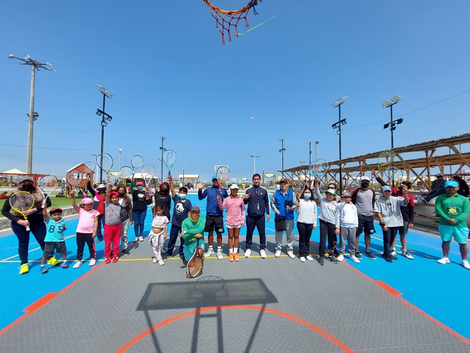 “Tenis Para Todos” llegó a Mollendo con clases gratuitas - Diario EP - Perú