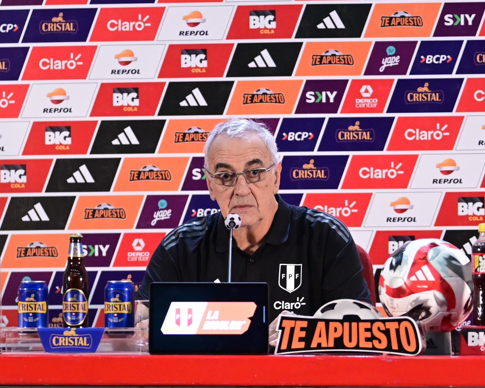 Jorge Fossati tras triunfo ante Uruguay: "Creo en el equipo peruano"